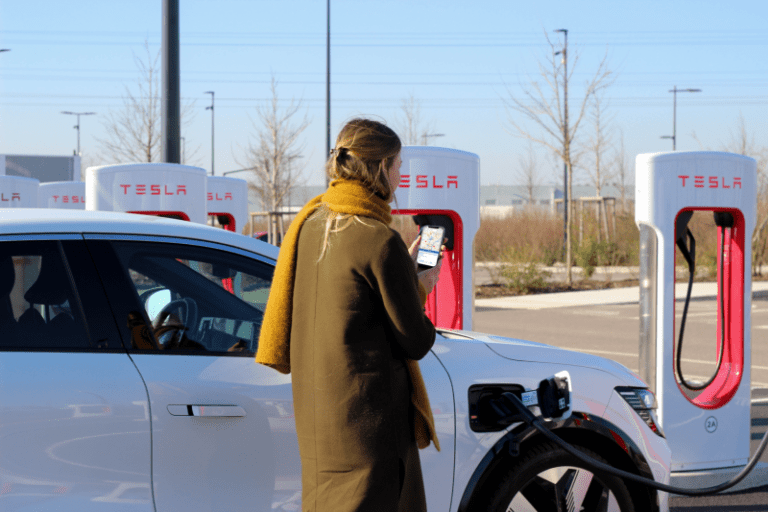 Los Supercargadores de Tesla, abiertos en la red de Chargemaps
