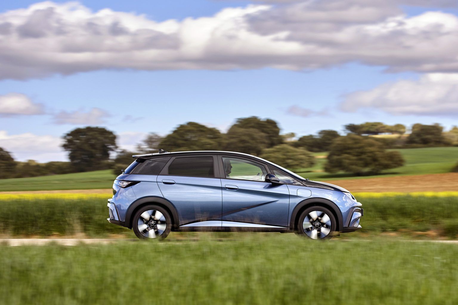 BYD Dolphin y BYD Seal, los nuevos eléctricos chinos con 500 km de ...