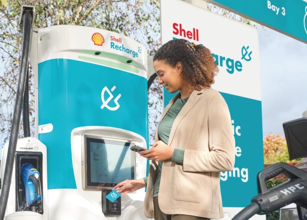 Solaris exhibe en Bilbao su nuevo modelo Urbino 12 Electric - Movilidad ...