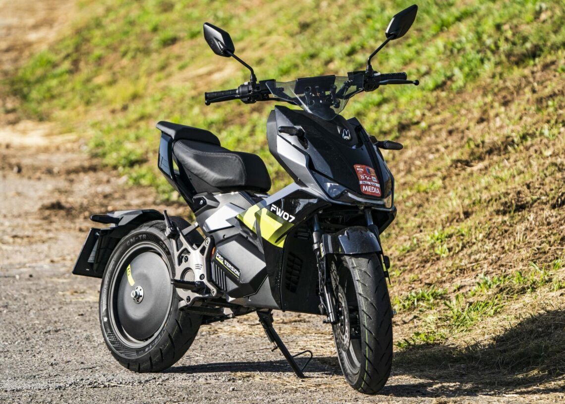 Presentada la moto custom eléctrica Velca Vortex en el VEM 2024