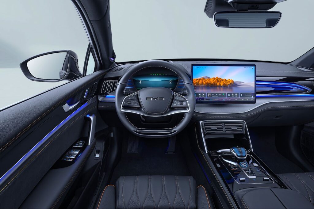 BYD Tang: Potencia y lujo en el SUV eléctrico de 7 plazas que conquista España