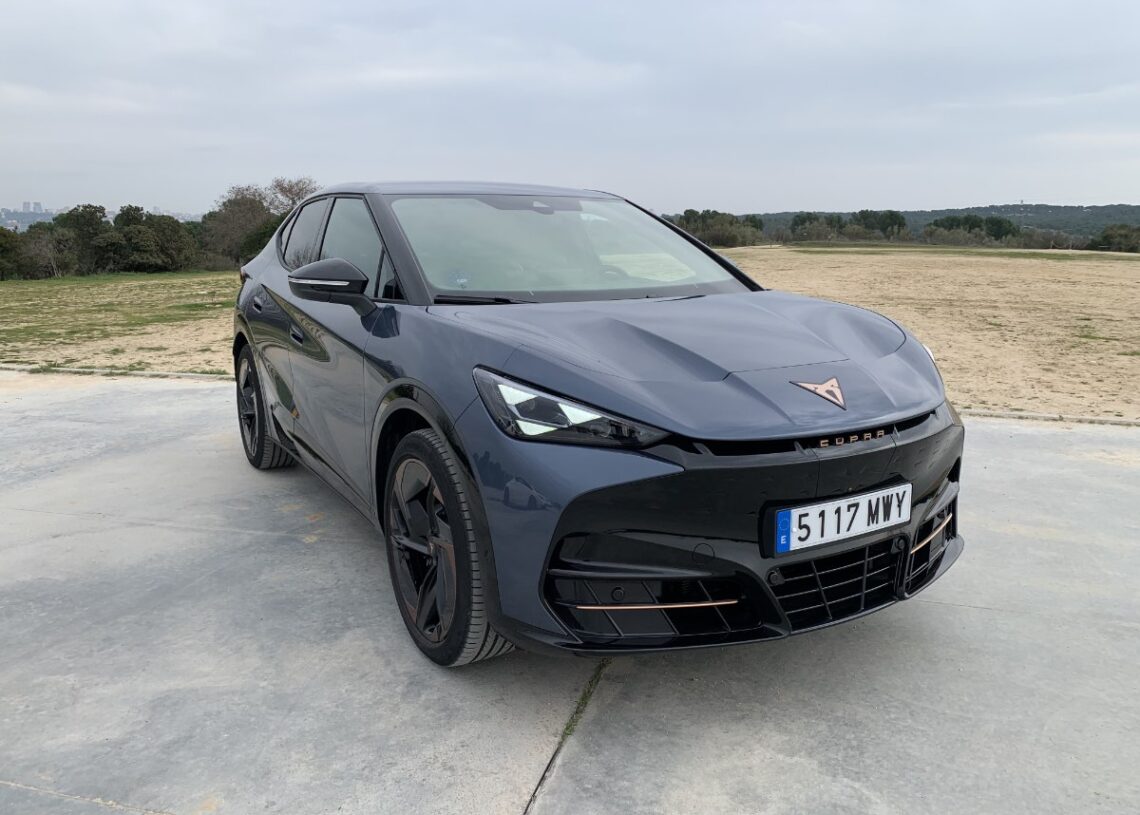 Frenada regenerativa: cómo funciona y por qué mejora la eficiencia en coches eléctricos